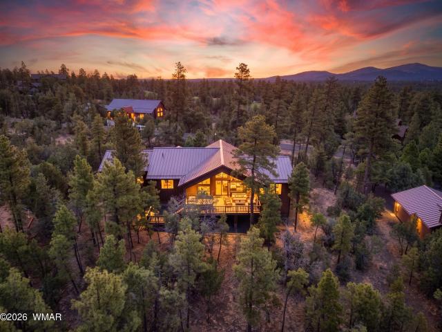 3021 Snowberry Loop