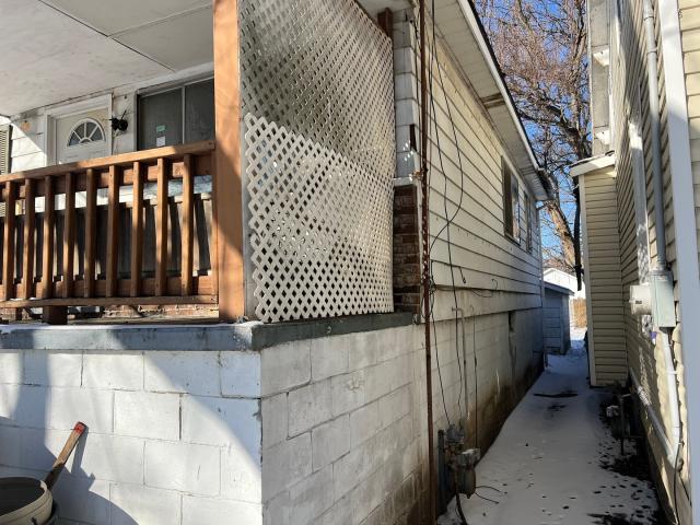 3021 W Malone St, Peoria, IL 61605 | MLS #12555 | Compass