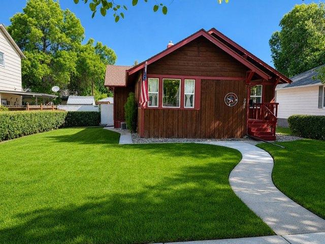 3021 1st Ave N, Great Falls, MT 59401