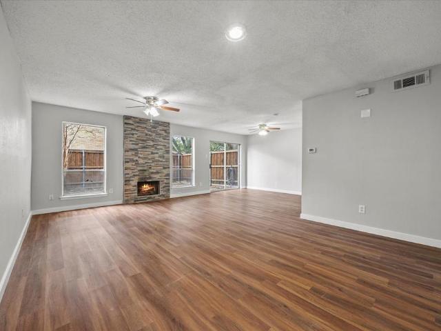 3022 Eastpark Dr, Garland, TX 75044 | MLS #21177