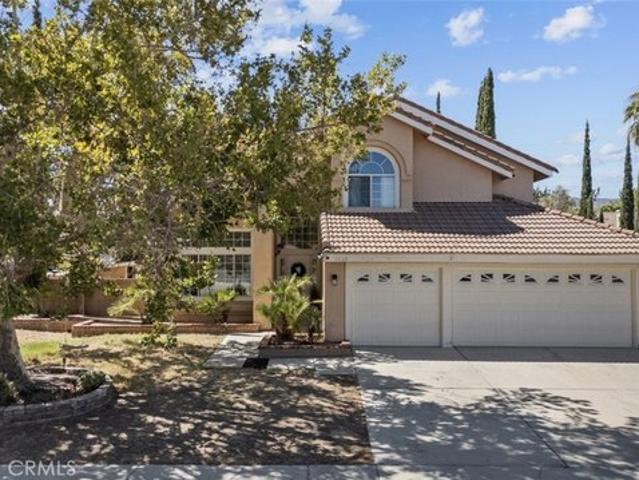 3022 Fairgreen Ln, Palmdale, CA 93551