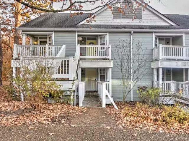 3022 SUMMERHILL PL, FAIRFIELD BAY, AR 72088 Duplex For Sale M.