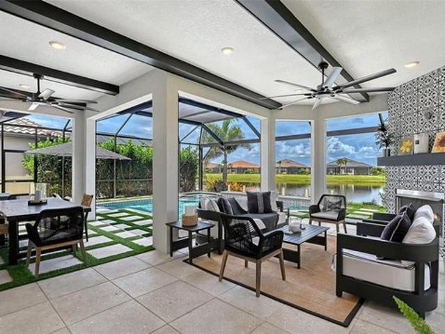 3022 Vittorio Ct, Bradenton, FL 34211