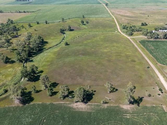 30239 rd Tract Ave # 1, Centerville, SD 57014
