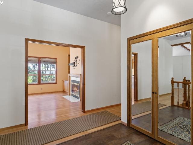 3023 ashley loop