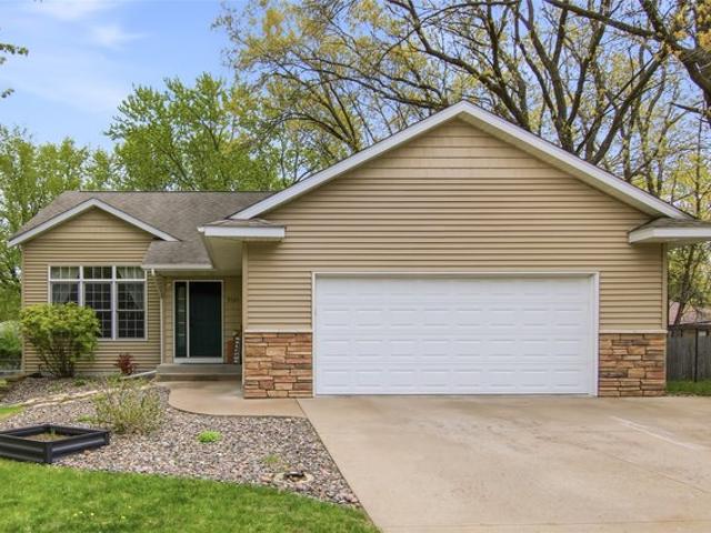 3023 Comet Ave, Eau Claire, WI 54703