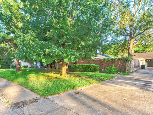 3023 Conway Street