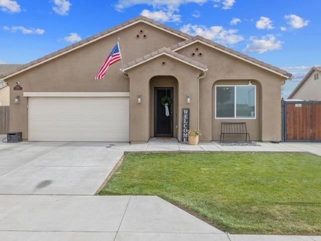 3023 Ferro Ave, Tulare, CA 93274