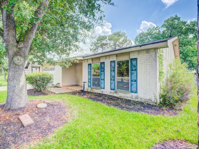 3023 Quail Valley East Drive