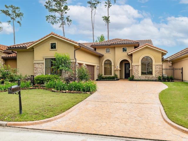 3023 Serena Vista Way