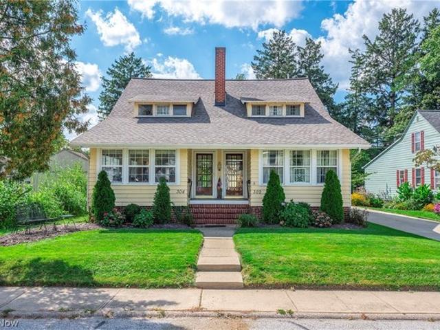 302 304 Ruth St, Bay Village, OH 44140