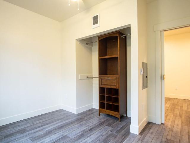 302 8015 N Oswego 3 Bedroom Apartment for Rent at 8015 N Oswego Ave, Portland, OR 97203 St. Johns
