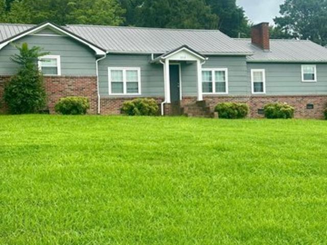302 County Road 331, Sweetwater, TN 37874
