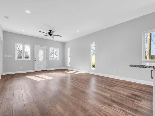 302 Collier Ave # A