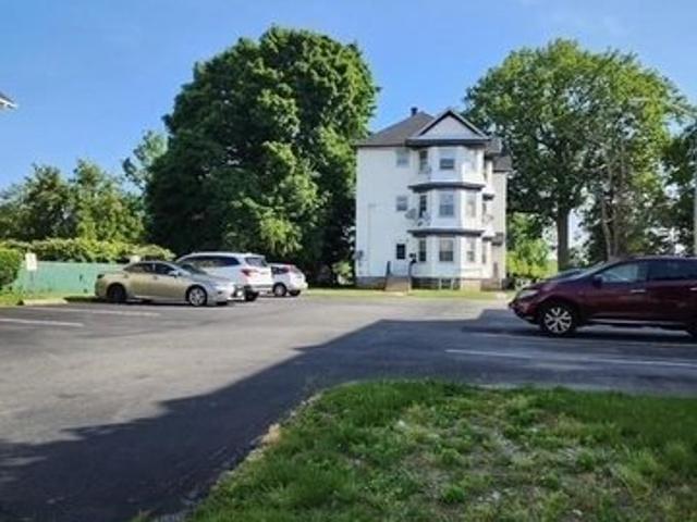 302 Cory St, Fall River, MA 02720