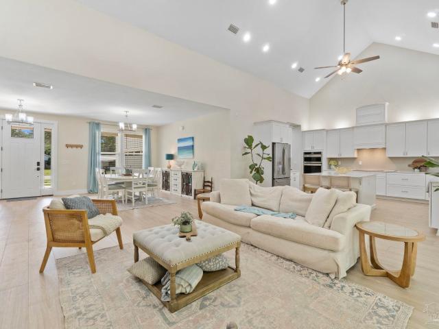 302 Camelia St, Gulf Breeze, FL 32561 | MLS #668174 | Compass