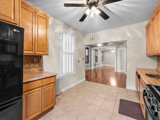 302 Clerk St # 2