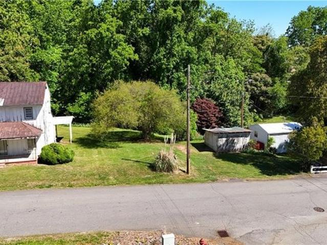302 and 304 W Woltz St, Dobson, NC 27017