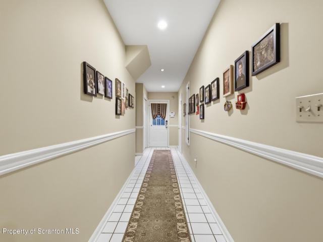 302 Abbey Dr, Clarks Summit, PA 18411 | MLS #SC260891
