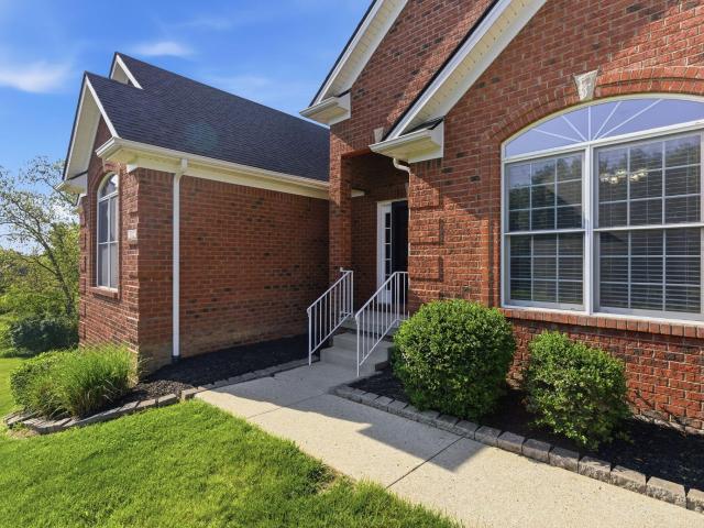 302 Apricot Court