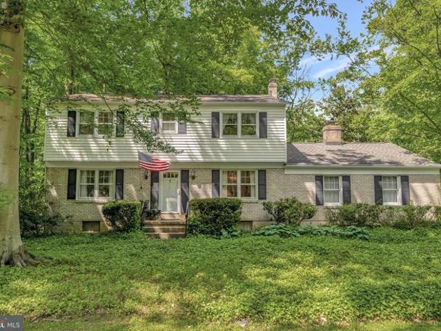302 Arbour Dr, Newark, DE 19713