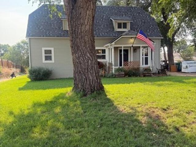 302 Ash Ct, Evans, CO 80620