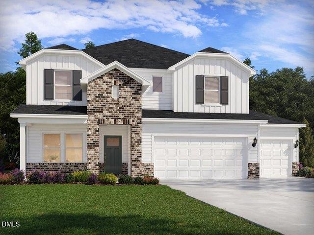 302 Barrow Meadows Dr, Zebulon, NC 27597