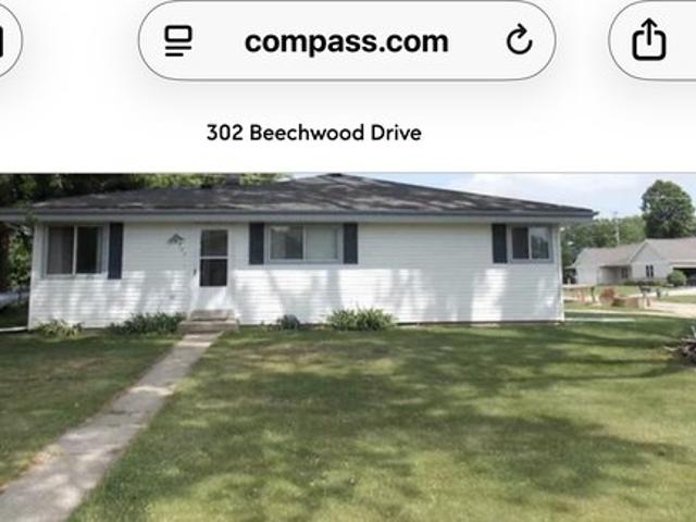302 Beechwood Dr Unit 1, Janesville, WI 53548