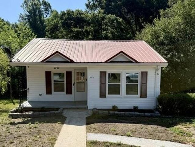 302 Broad St, Roxboro, NC 27573