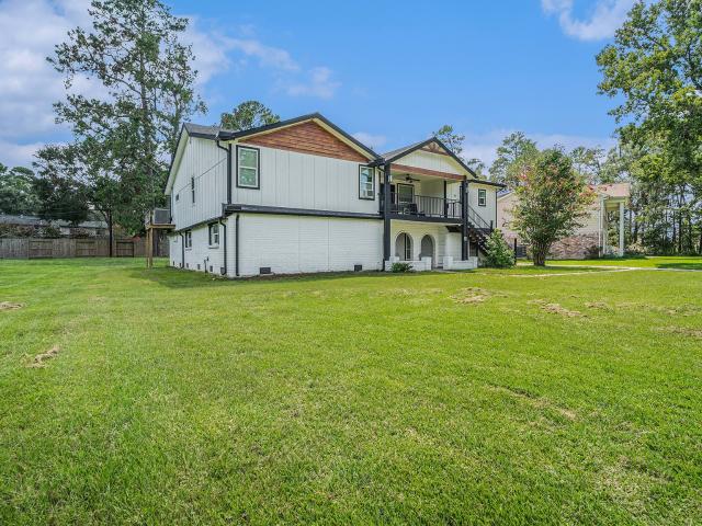 302 Brook Hollow Dr, Conroe, TX 77385 | MLS #73184