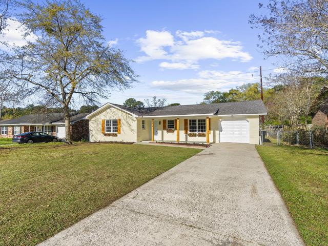 302 Gippy Drive