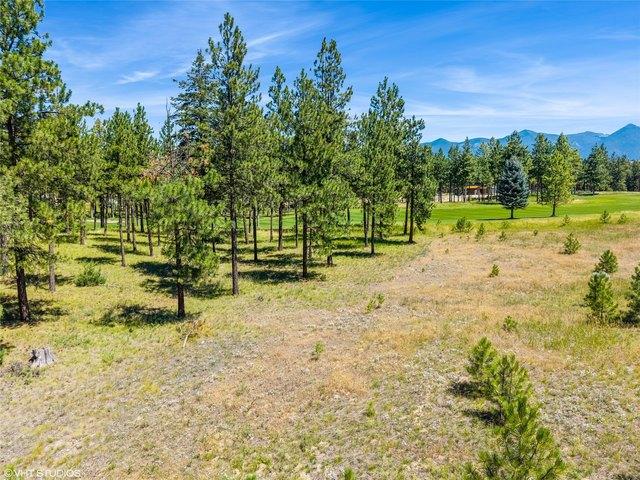 302 Glacier Peaks Rd, Eureka, MT 59917