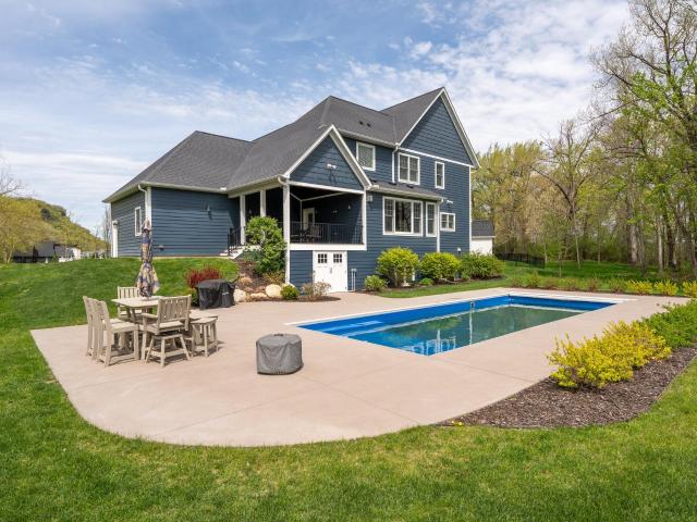 302 Grand Drive
