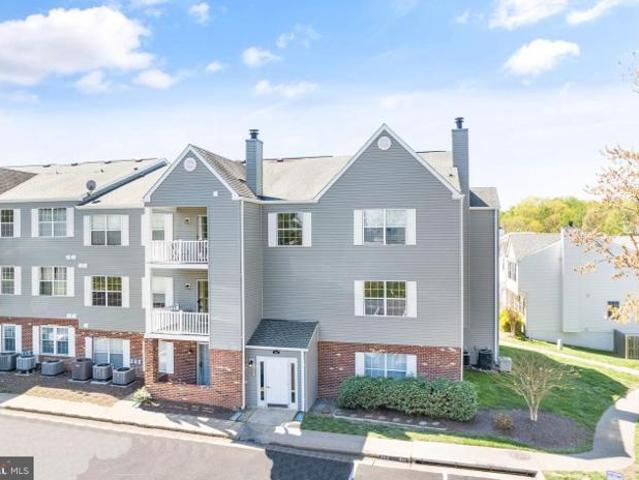 302 Grosvenor Ln Apt102 #239, Stafford, VA 22556