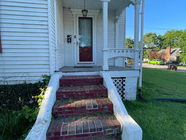 302 Danville Street