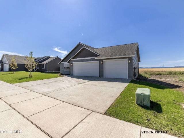 302 Durango Ln, Priest River, ID 83856 | MLS #26 3307 | Compass