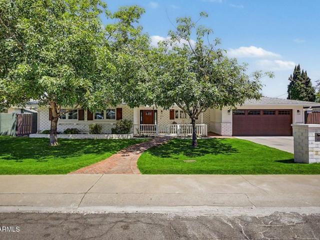 302 E Harmont Dr, Phoenix, AZ 85020
