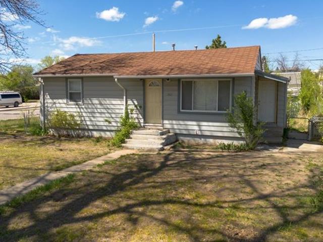 302 E Jackson St, Rapid City, SD 57701