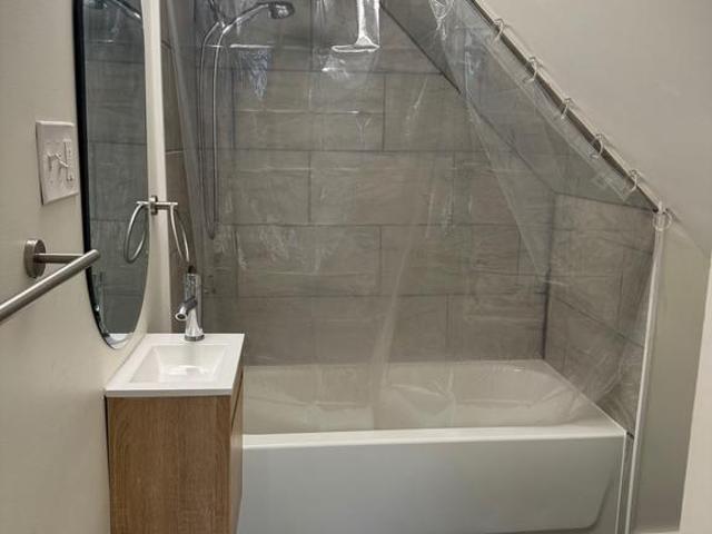 302 E Market Street # 3