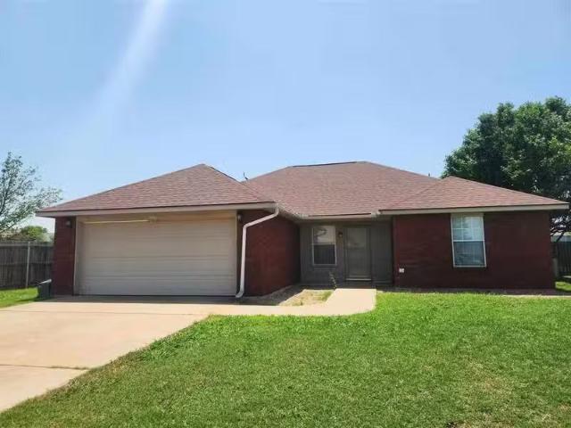 302 E Seminole St, Geonimo, OK 73543 643392656