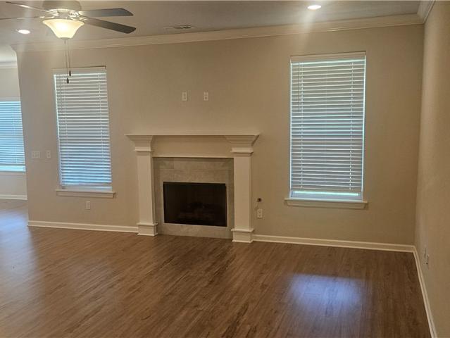 302 Emerald Woods