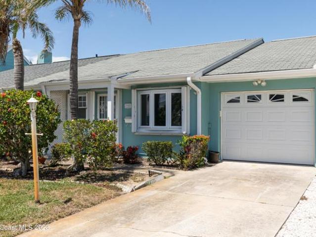 302 Emerald Pl, Indian Harbour Beach, FL 32937