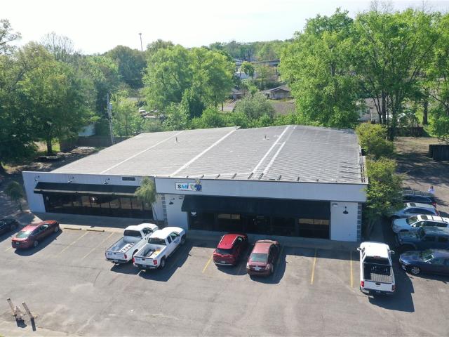 302 east parkway