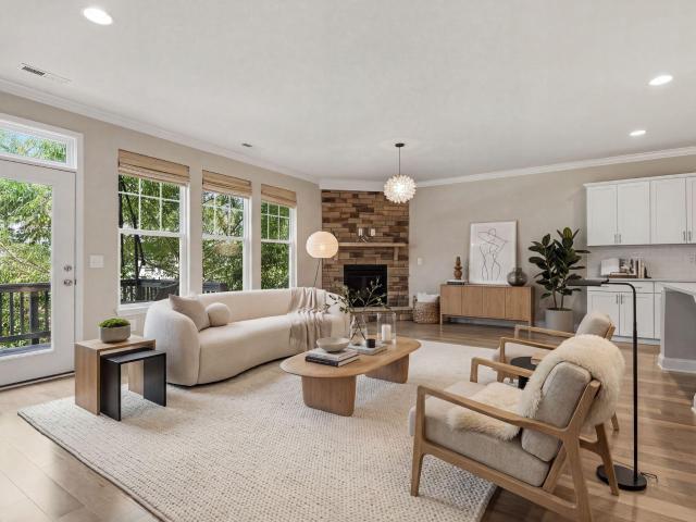 302 Fenella Drive