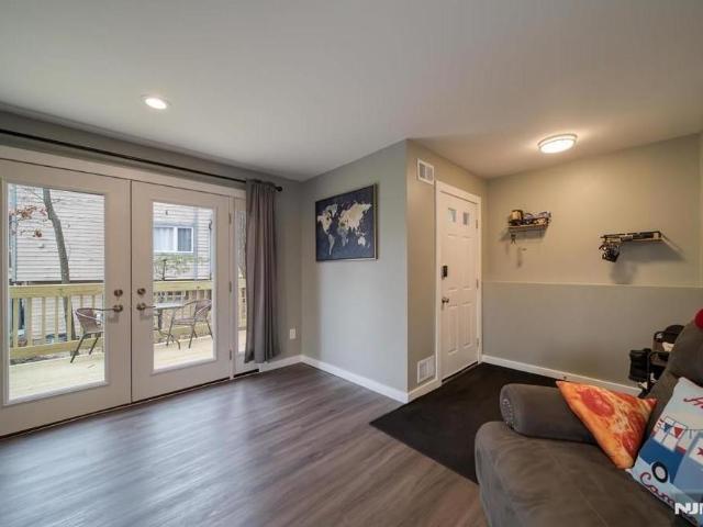 302 Heights Drive