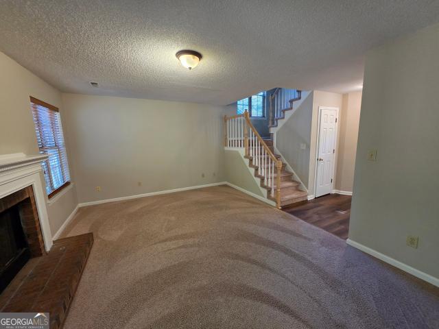 302 Henley Way