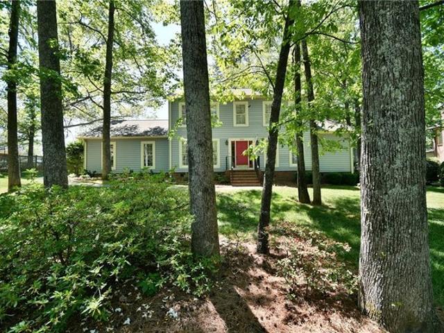302 Inverness Way, Easley, SC 29642