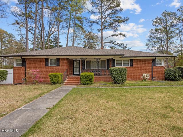 302 Oak Drive
