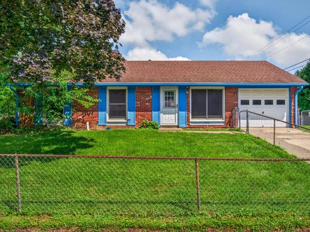 302 Oakden Rd, Whiteland, IN 46184