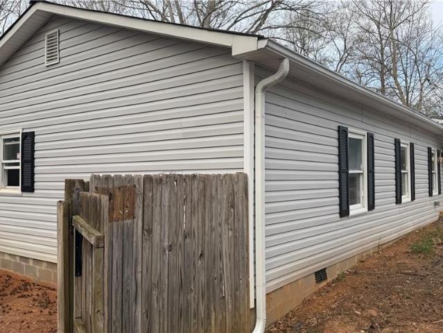 302 La Quinta Dr, Advance, NC 27006 | MLS #1212 | Compass